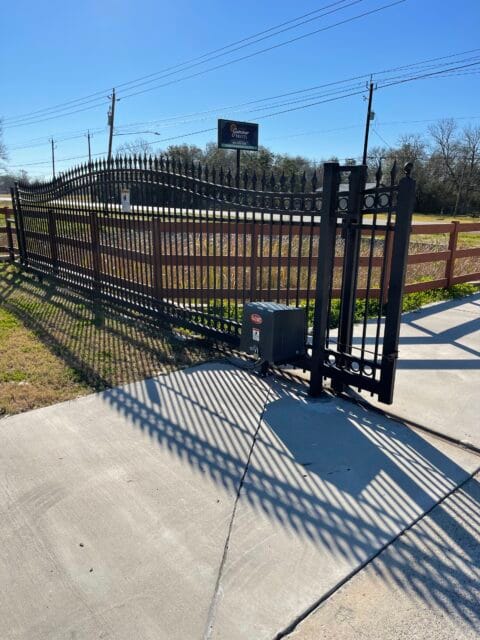 Automatic Gate Repair Houston | Automatic Gate Co
