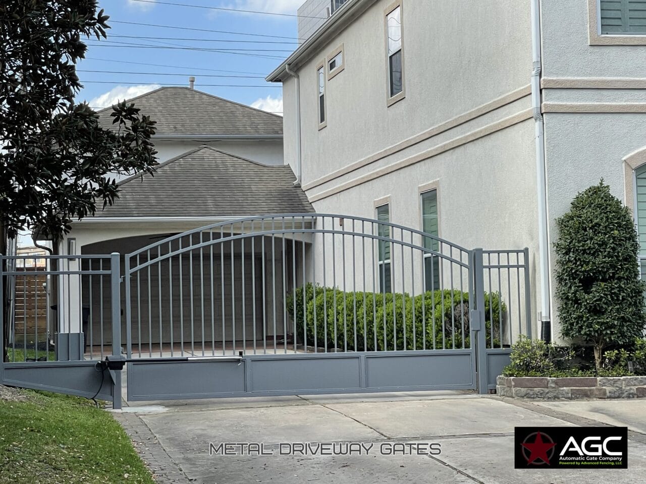 Custom Driveway Gates Houston TX | Automatic Gate Company